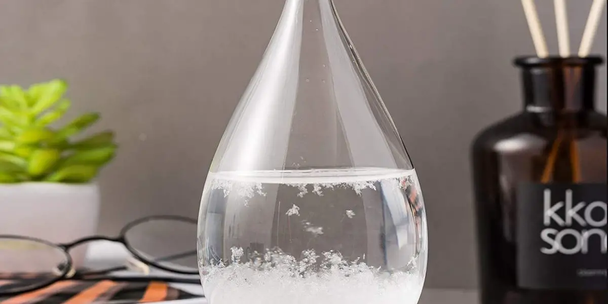 5 Best Storm Glass Reviews: An Ultimate Guide [2022]
