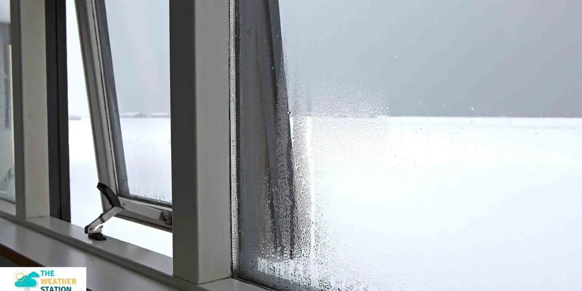 Ideal indoor humidity level during winter vs summer